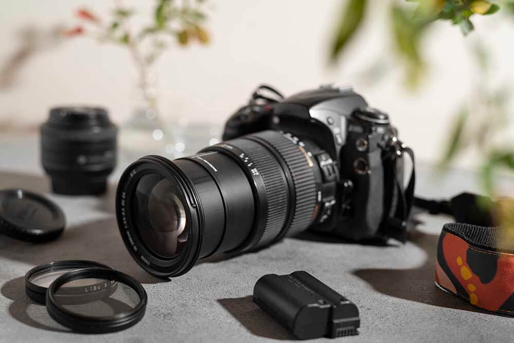 Sony vs Canon: Which One is Better for Photographers? - Clipping Path ...